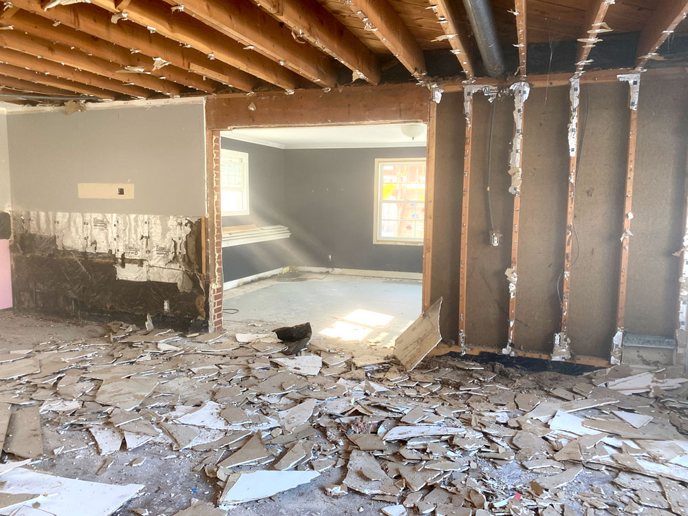 House Demolition in Bradenton, FL - Floor Sharkz